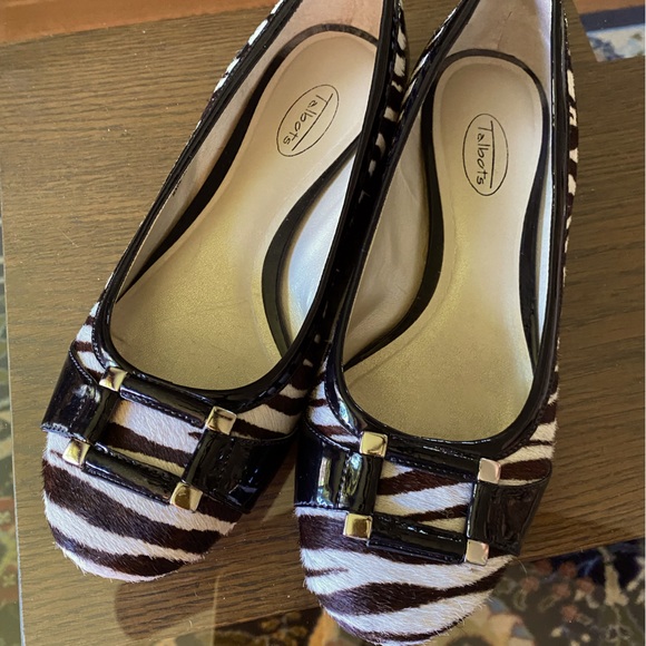 Talbots | Shoes | Talbots Flats Haircalf Size 82 Black And White | Poshmark